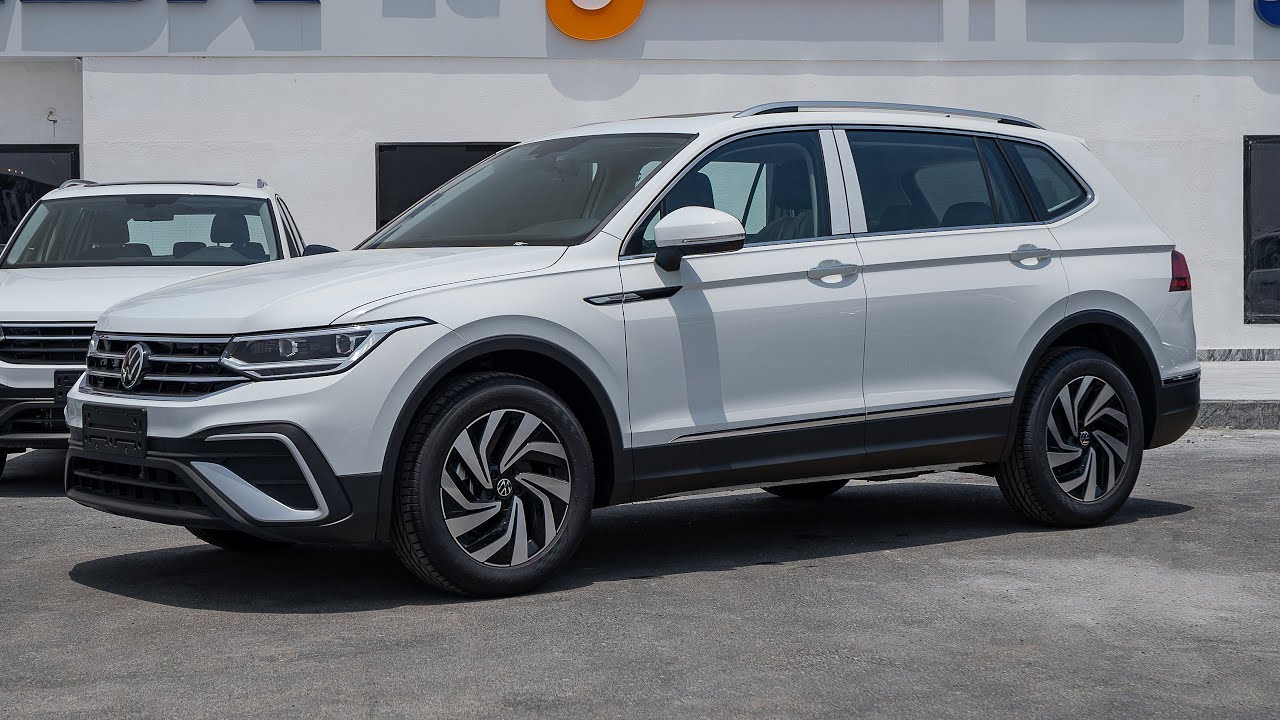 Volkswagen Tiguan 300 TSI 1.5L 2024 – CarandX
